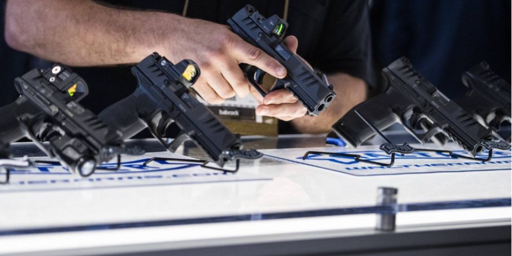 Senate passes Liberal bill that enshrines handgun freeze, targets ghost ...