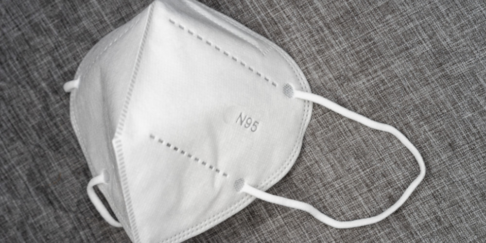 Have you ever wondered how N95 masks work? | Barrie 360