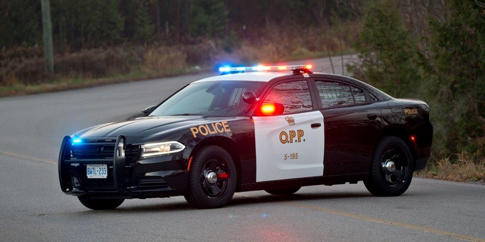 Cyclist Injured After Pickup Truck Flees Crash Scene Near Collingwood