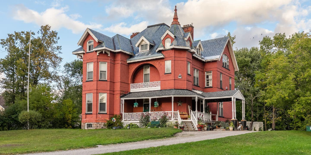 Haunted Simcoe: The Beck House | Barrie 360