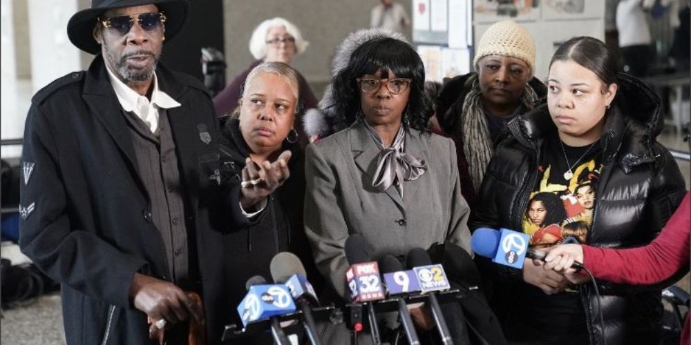 R. Kelly avoids lengthy add-on to 30-year prison sentence | Barrie 360