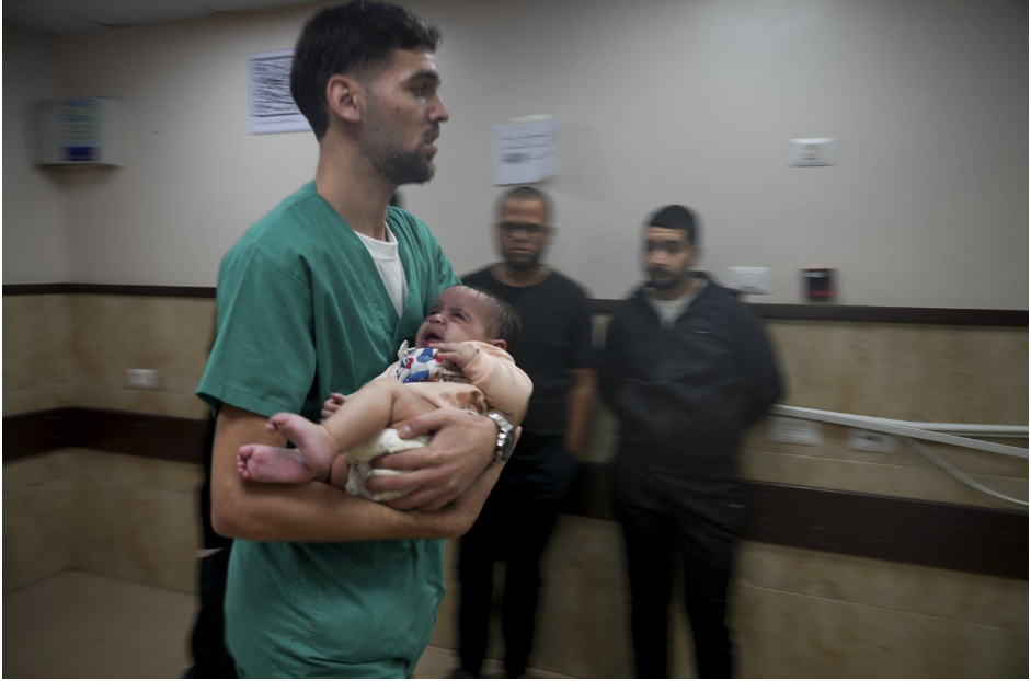Palestinians call for evacuating Gaza's largest hospital as Israel and ...