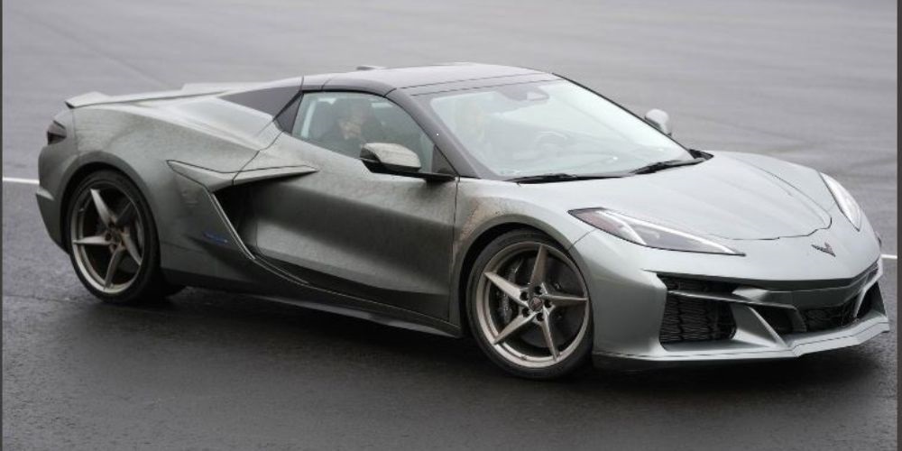 Fastest Corvette ever is an all-wheel-drive gas-electric hybrid ...