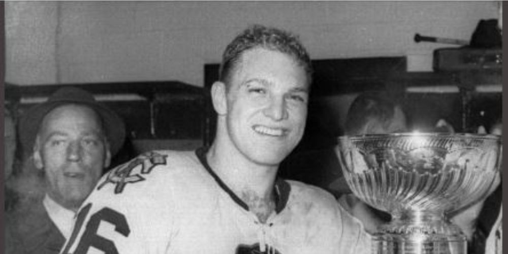 Hockey Hall of Famer Bobby Hull dead at 84; First NHLer to score more ...