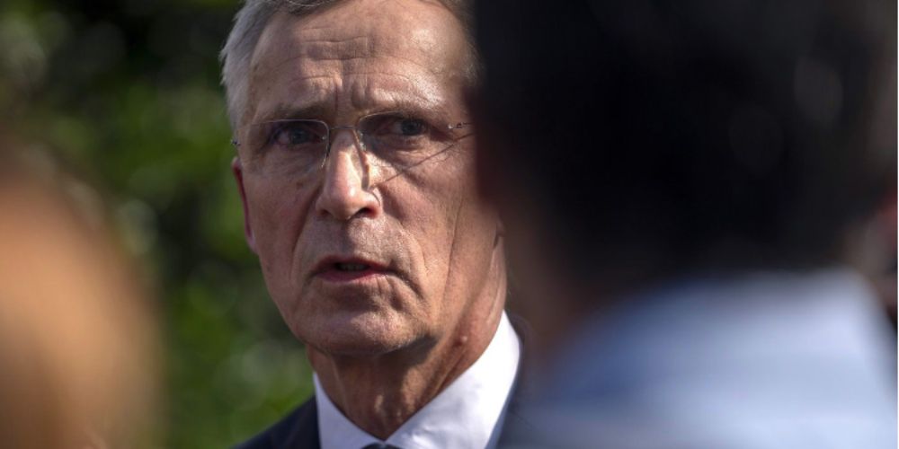 Blair promises Canada will meet NATO target as secretary-general visits ...