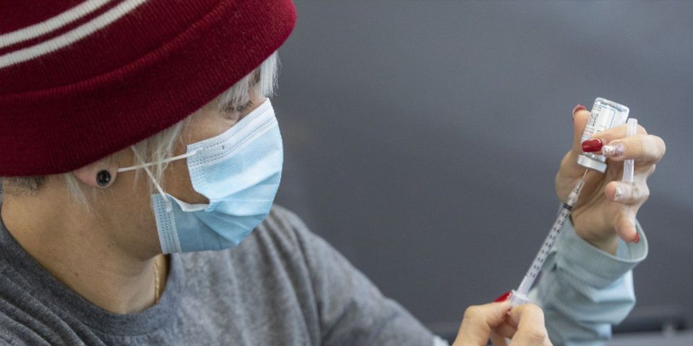 Canada buys up millions more doses of Moderna's bivalent COVID-19 vaccine