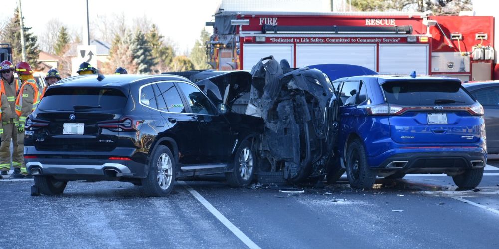 Barrie police: Multi-vehicle collision near Essa Road/Veterans Drive area