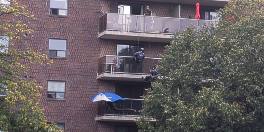 Tactical team swings into action in response to domestic in Barrie ...