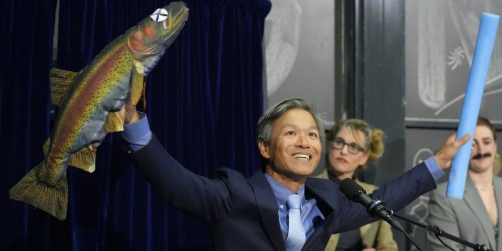 Studies on pigeon-guided missiles, swimming abilities of dead fish ...