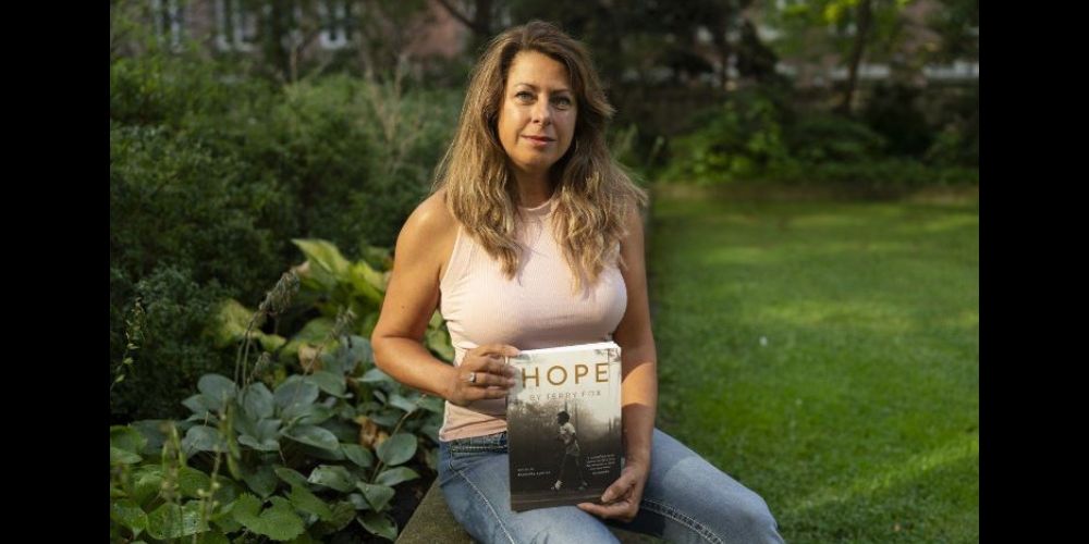 New book captures 'intimate look' at Terry Fox with journal entries ...