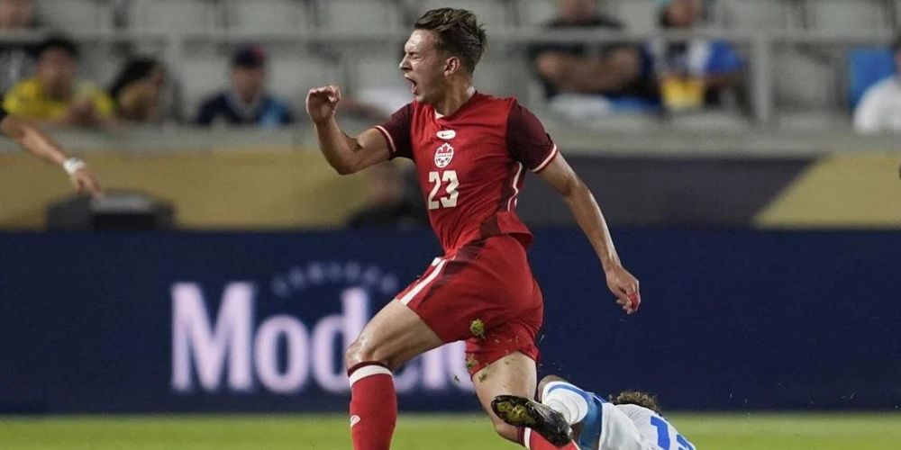 Canadian men down El Salvador in ill-tempered, chaotic game at CONCACAF ...