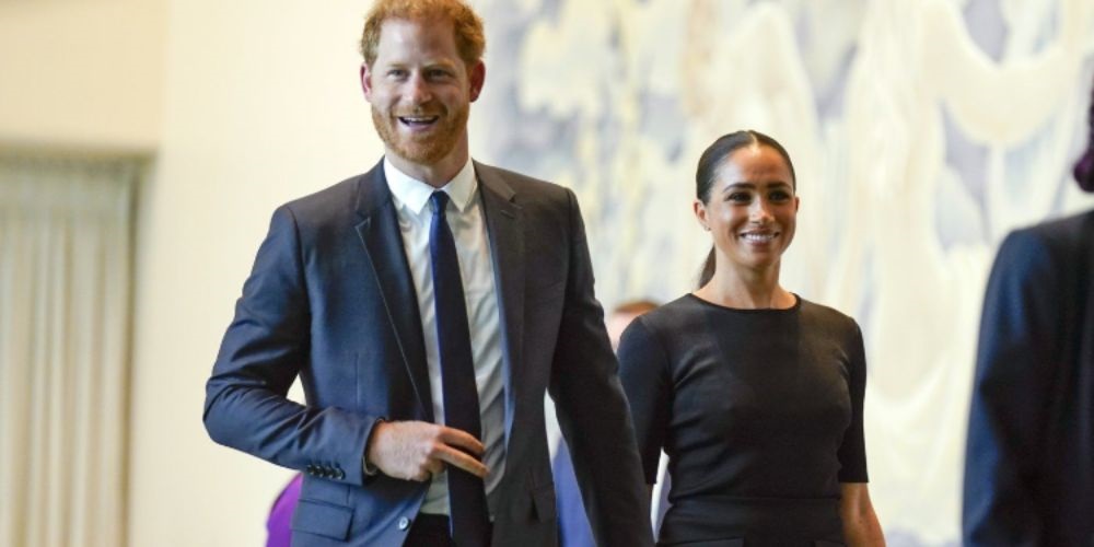 Murdoch's UK tabloids apologize to Prince Harry and admit intruding on ...