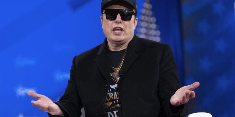 Petition asking PM to revoke Elon Musk's Canadian citizenship garners ...