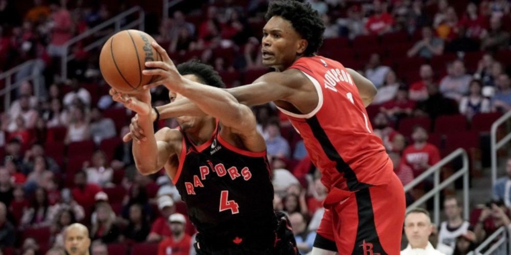 Brooks scores 19 as the Rockets snap a six-game skid with 94-87 win ...