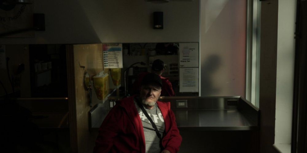 'People don't judge you': Inside the final days of a safe consumption ...