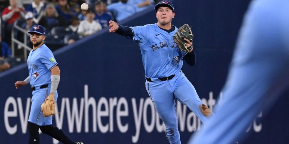 Seattle Mariners strike early in 8-3 victory over Toronto Blue Jays