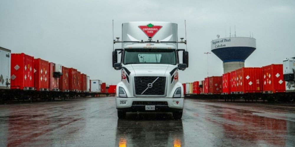 Canada in robot trucking vanguard, with one driverless semi already here
