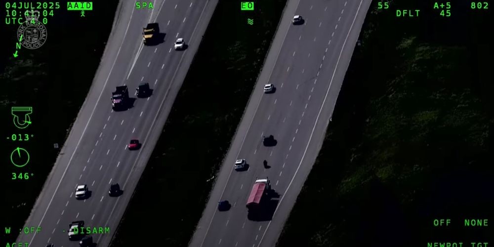 [PHOTOS] Ontario's 2025 Ice Storm: Frozen In Time | Barrie 360