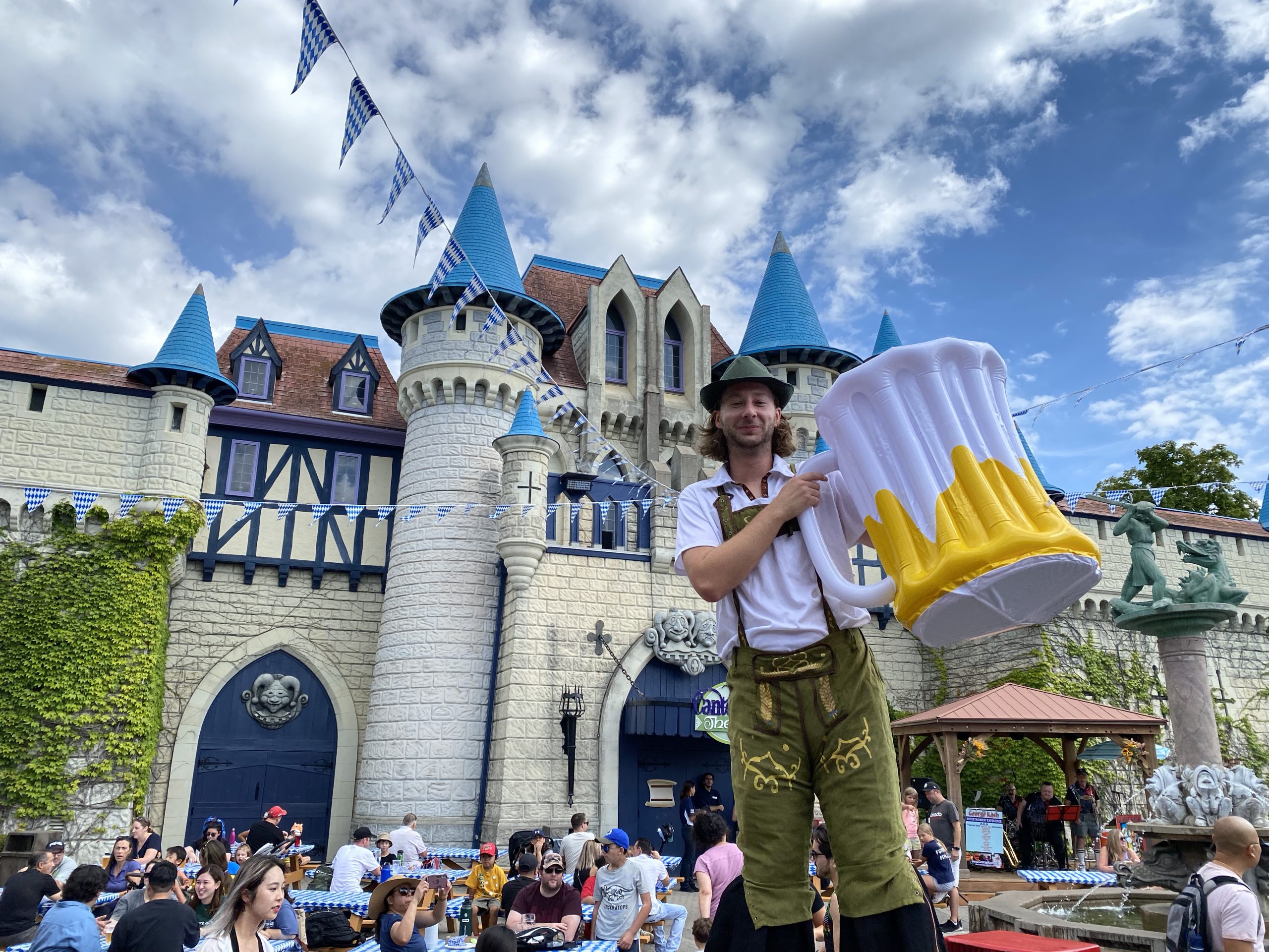 Canada’s Wonderland unleashes new ‘Conjuring’ experience and all-day ...