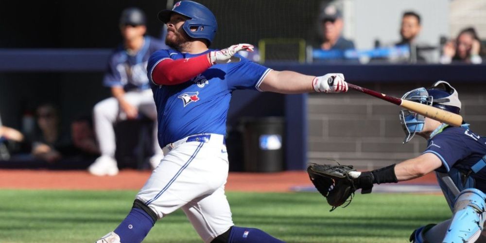 Blue Jays beat Rays to win East title, earn bye to division series