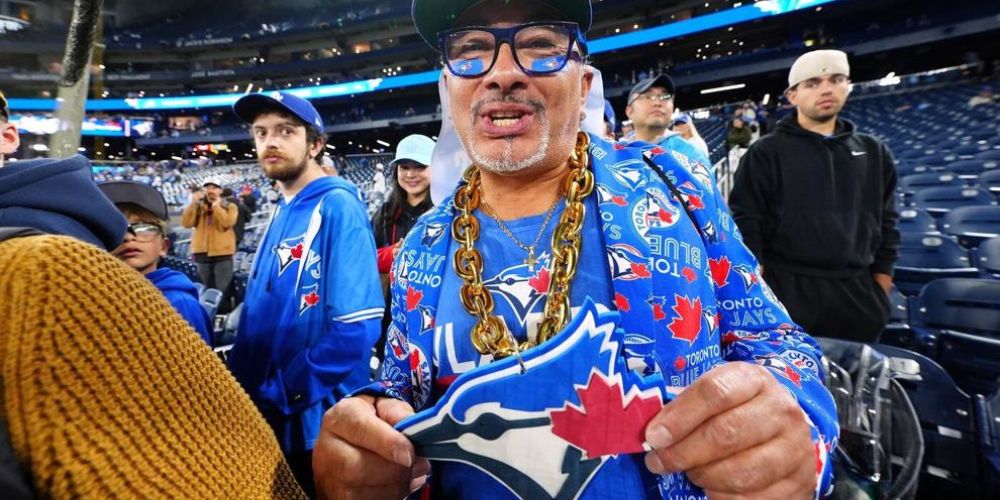 Jays fans still confident after Dodgers even up World Series