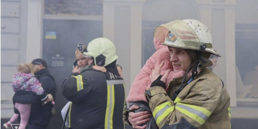 A major Russian drone and missile attack on Ukraine kills at least 6 ...