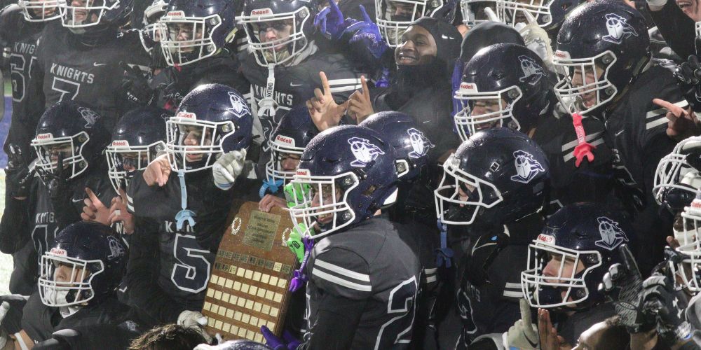 St. Joan of Arc wash out Maple Ridge 35-21 to claim GBSSA football title