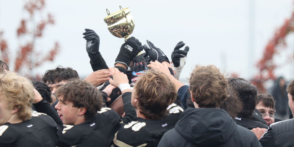 Maple Ridge shuts out Barrie North 11-0 to claim first SCAA senior ...