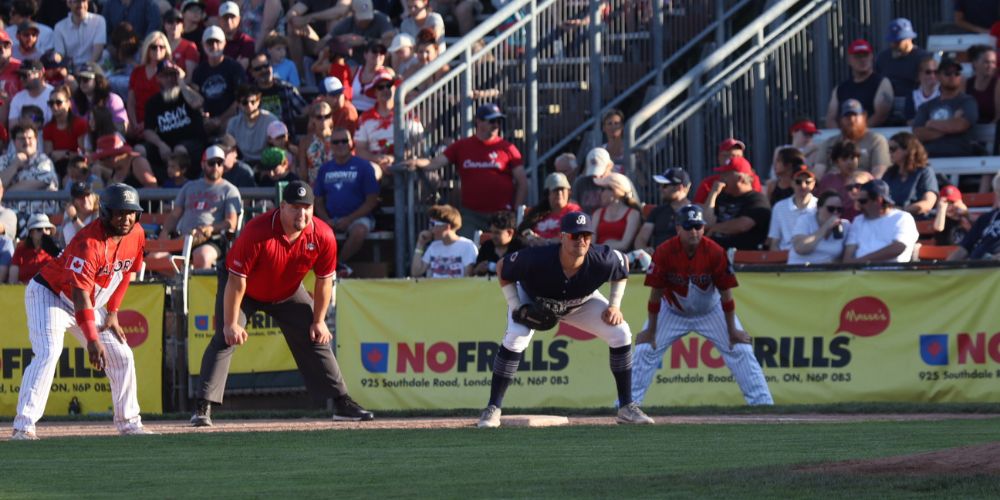 IBL to become fully professional, change name to Canadian Baseball League