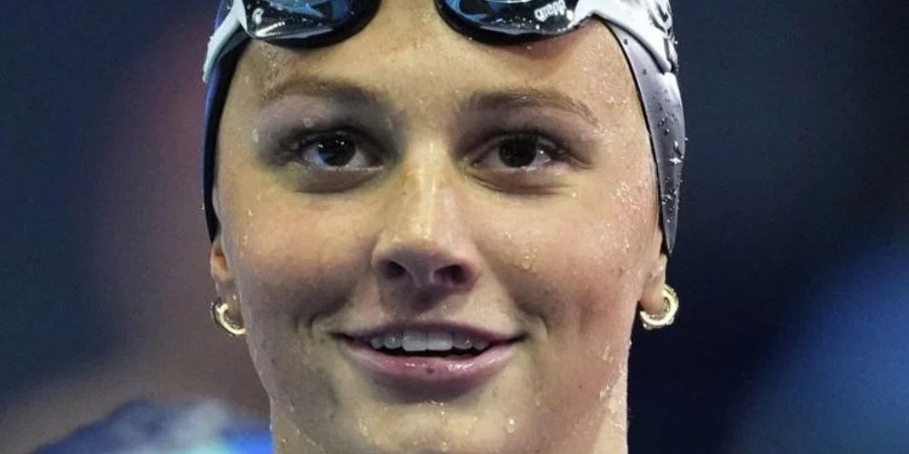 Swimmer Summer McIntosh again named The Canadian Press female athlete ...