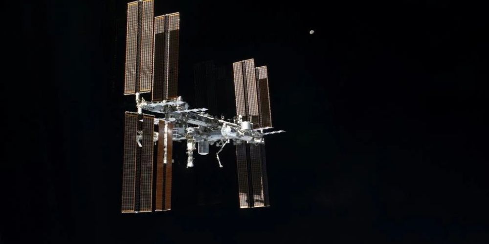 NASA, in a rare move, cuts space station mission short after an ...